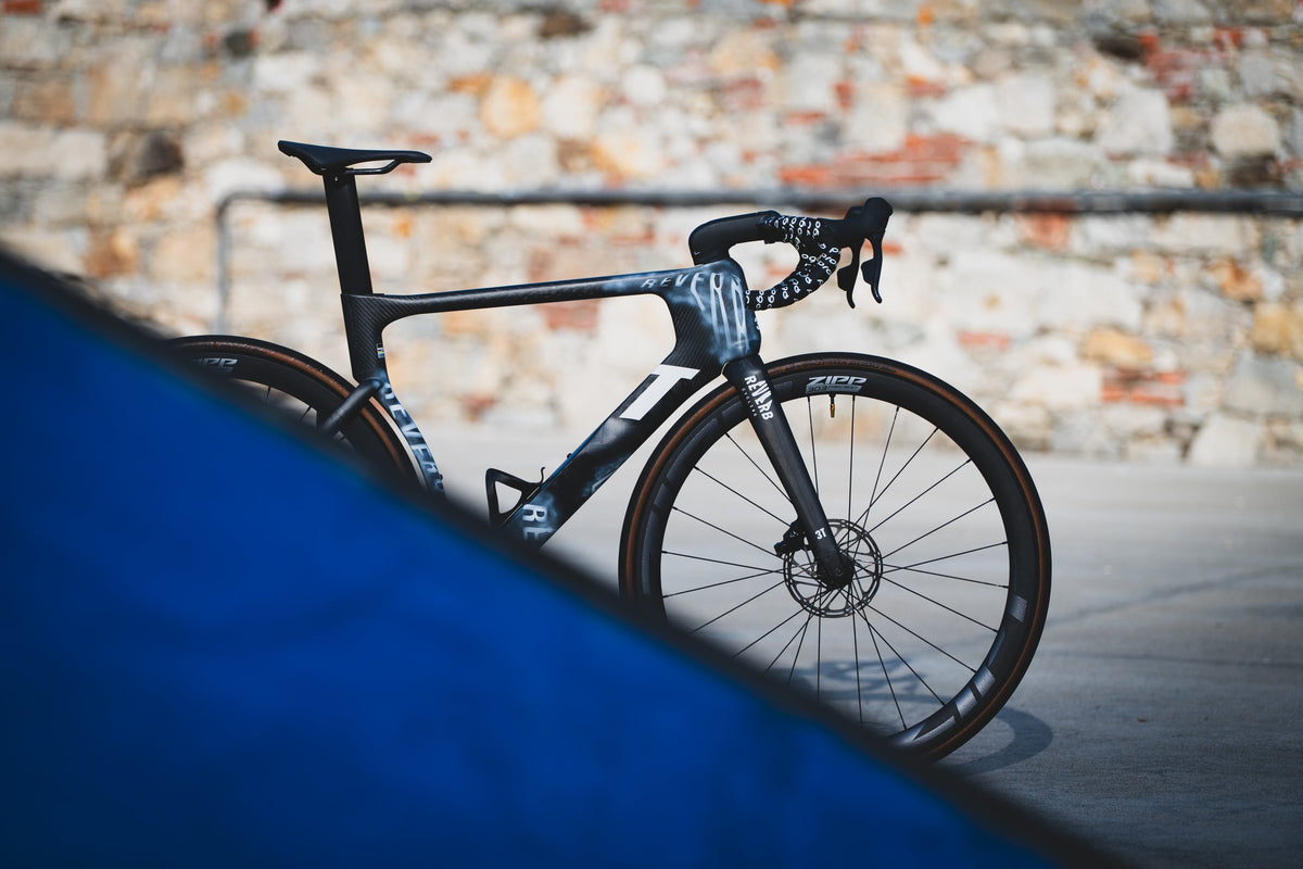 Introducing the Reverb Cycling Colorway – 3T Bike NA